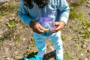 50 Fun & Creative Backyard Easter Egg Hunt Ideas - Seasons in Parenting
